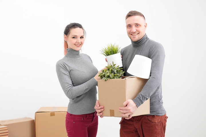 Moving in the Winter: 8 Winter Packing Tips for Moving Homes - Hudson ...